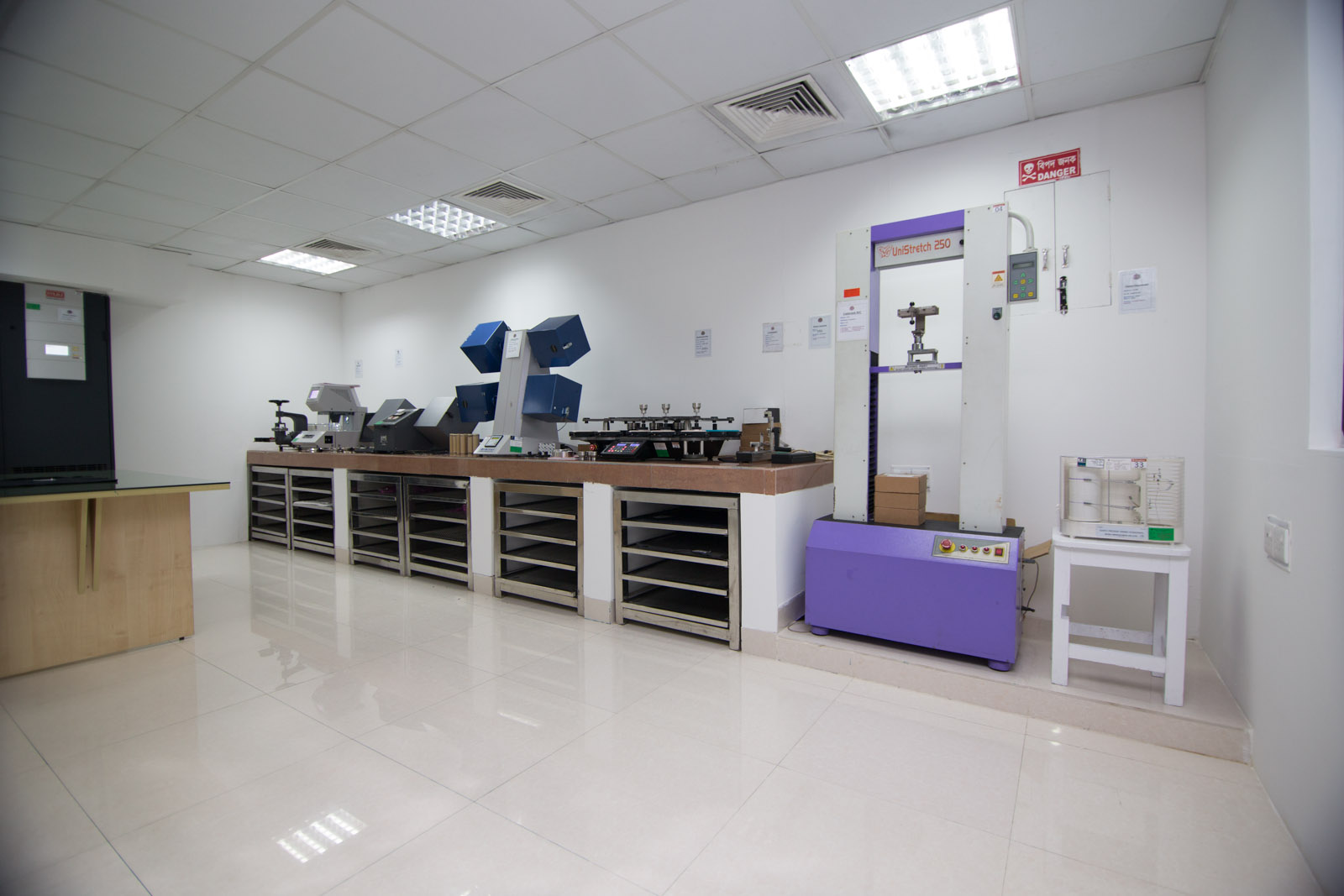 Laboratory - Esquire Knit Composite PLC.